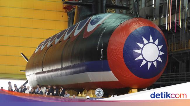 Taiwan Pamer Kapal Selam Pertama Buatan Lokal, Nih Wujudnya Taiwan Pamer Kapal Selam Pertama Buatan Lokal, Nih Wujudnya