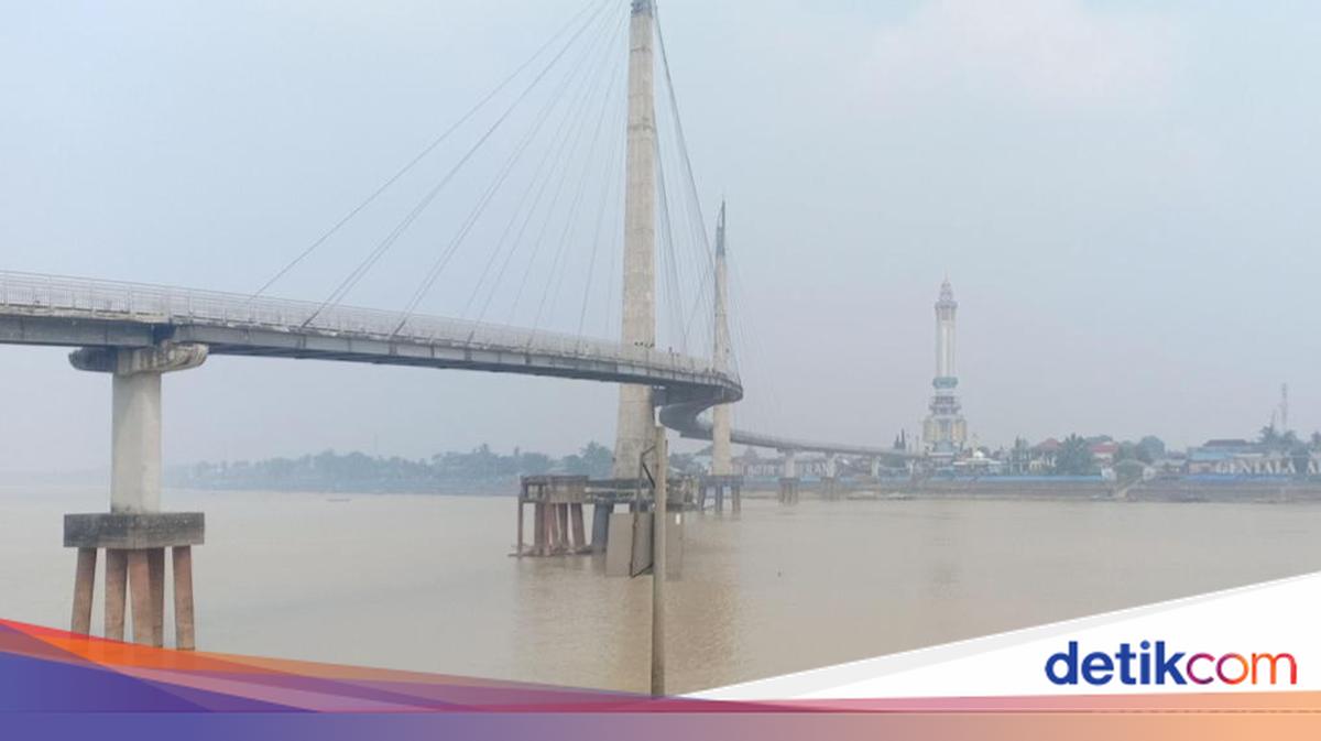 Jambi Diselimuti Kabut Asap, Pemkot Sebut Terbawa Angin dari Sumsel