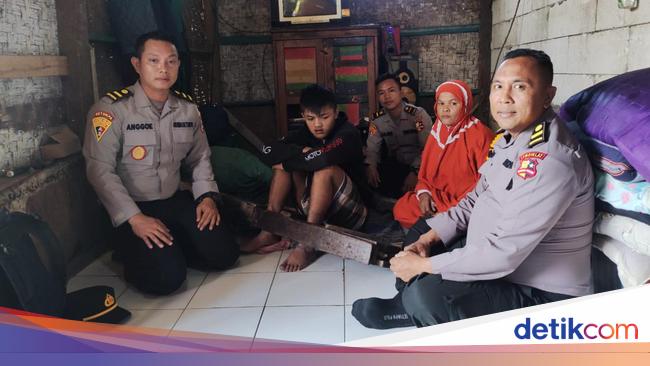 Siswa Setukpa Purnomo Bakal Rawat Ilham ODGJ Sukabumi yang Dipasung ...