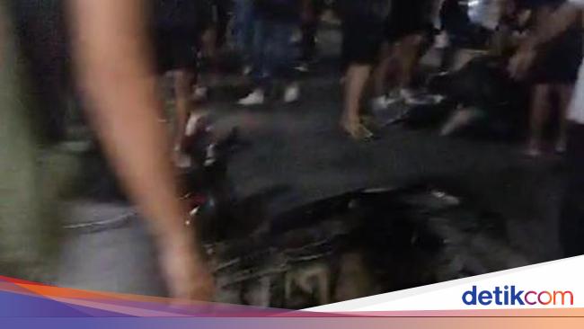 Bentrok Pendukung Pecah Usai Final Sepak Bola Pelajar di Majalengka