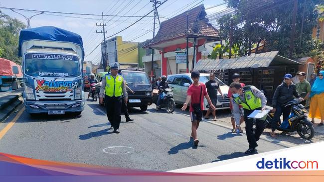 Mahasiswi di Malang Tewas Tertabrak Truk