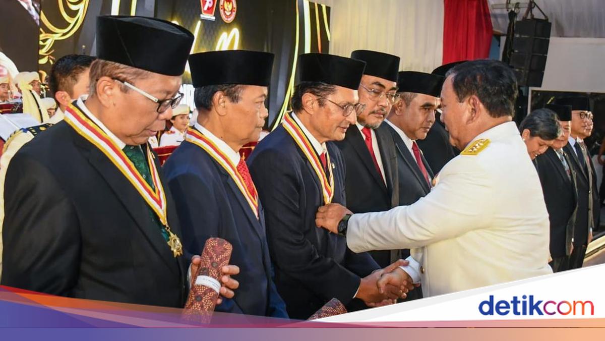 Fadel Muhammad Apresiasi Penghargaan Dharma Pertahanan Utama dari Menhan