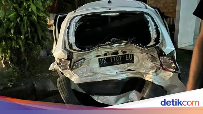 Brak! Kecelakaan Beruntun di Mengwi Akibat Epilepsi Pengemudi Kambuh