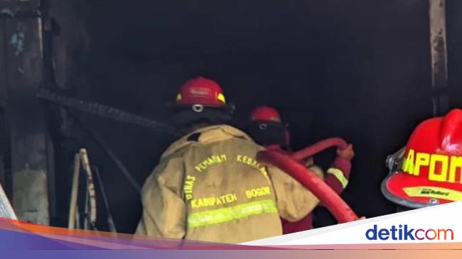 Bengkel Motor di Tamansari Bogor Kebakaran, Diduga Akibat Korsleting Listrik