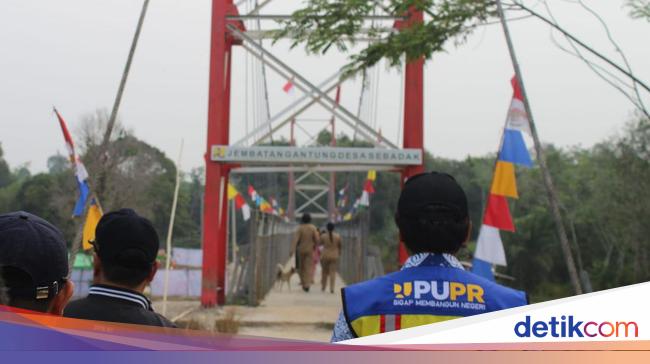 Potret 3 Jembatan Gantung di Kalbar Senilai Rp 15,1 M yang Baru Diresmikan