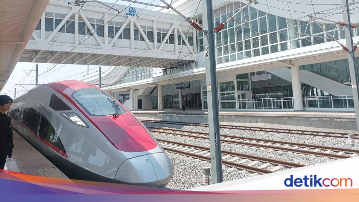 Jadwal Integrasi Kereta Cepat Whoosh dan KA Feeder