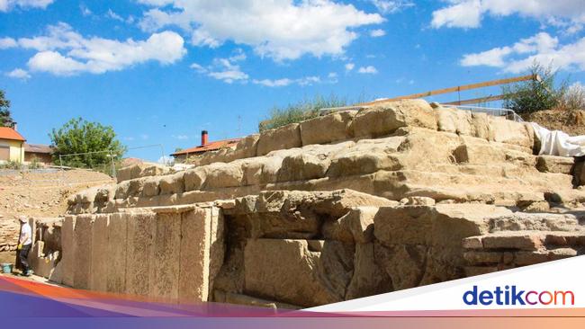 Ada Ruang Khusus Para Dewa di Kuil Romawi Kuno yang Ditemukan di Italia