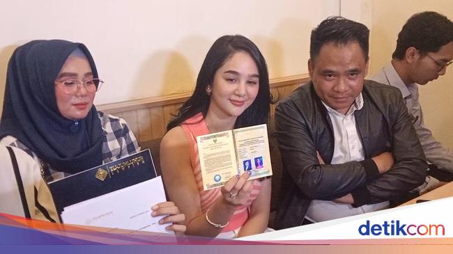 Sebulan Nikah Gugat Cerai, Hana Hanifah Bantah Kawin Kontrak