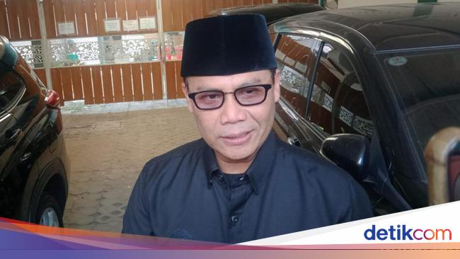 Bocoran Sosok Cawapres Ganjar Pranowo dari Ahmad Basarah Bocoran Sosok Cawapres Ganjar Pranowo dari Ahmad Basarah