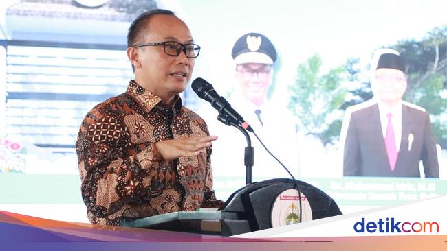 Pj Gubernur Sulbar Pimpin Rapim Seluruh OPD, Evaluasi Program Kerja Pj Gubernur Sulbar Pimpin Rapim Seluruh OPD, Evaluasi Program Kerja