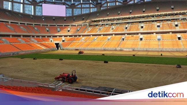 Rumput JIS Mulai Dipasang Jelang Piala Dunia U-17, Begini Penampakannya
