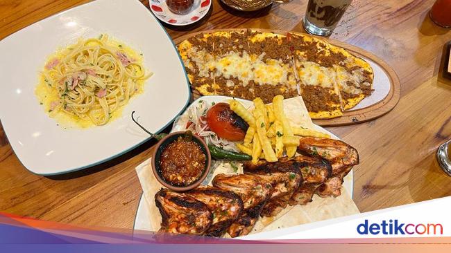 Nikmatnya Kebab Chicken Wings hingga Pizza Autentik di Restoran Turki Ini