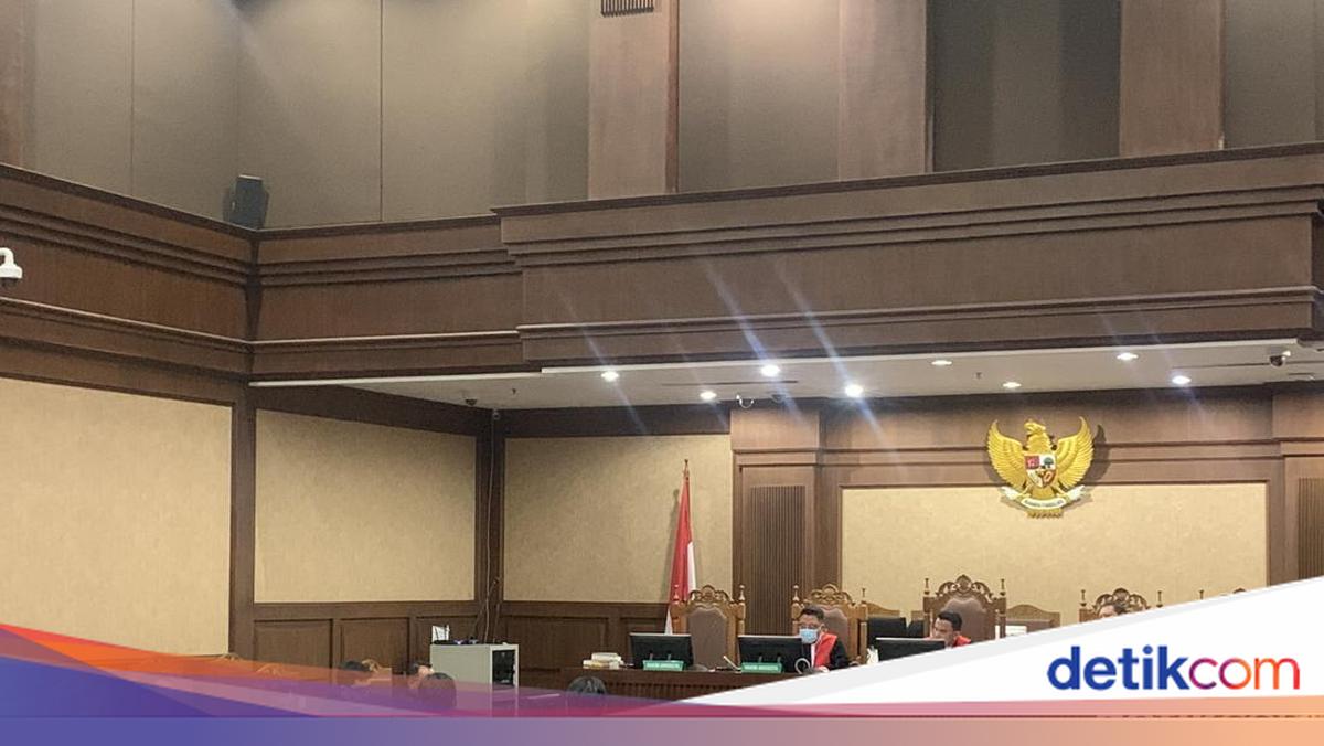 Ahli Sebut Kerugian Negara Akibat Korupsi Proyek BTS Kominfo Capai Rp 8 T