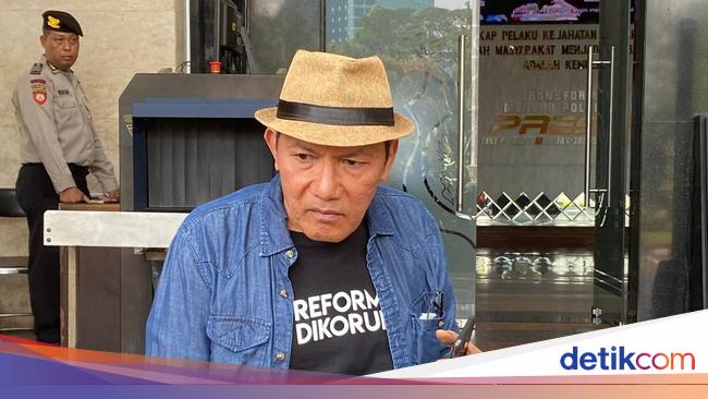 Eks Waka KPK Saut Situmorang Diperiksa sebagai Ahli di Kasus Pemerasan SYL Eks Waka KPK Saut Situmorang Diperiksa sebagai Ahli di Kasus Pemerasan SYL