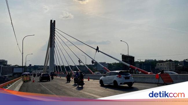 Flyover Mochtar Kusumaatmadja Ditutup Saat Malam Tahun Baru