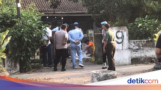Inafis Periksa Benda di Rumah Jalan Patangpuluhan Jogja yang Didatangi ... Inafis Periksa Benda di Rumah Jalan Patangpuluhan Jogja yang Didatangi ...