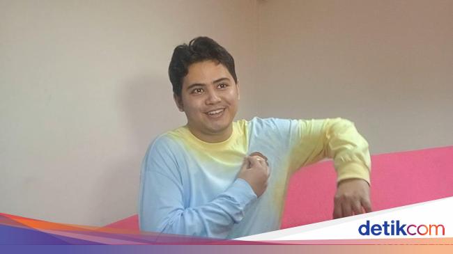 Penampilan Terkini Aliando Syarief 'GGS' yang Lebih Chubby