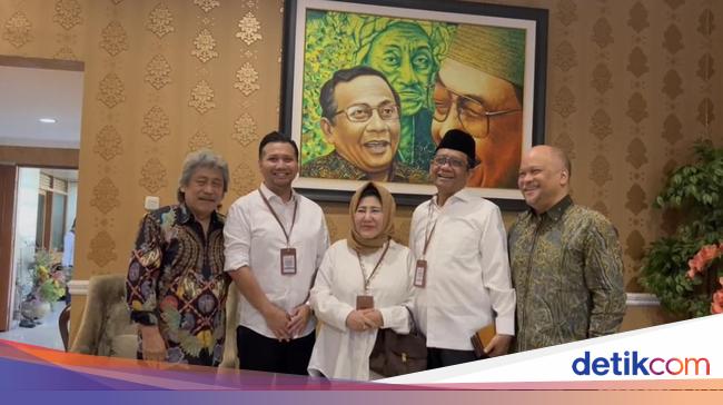 Ilham Habibie hingga Cak Lontong Bakal Ikut Ganjar-Mahfud Daftar ke KPU