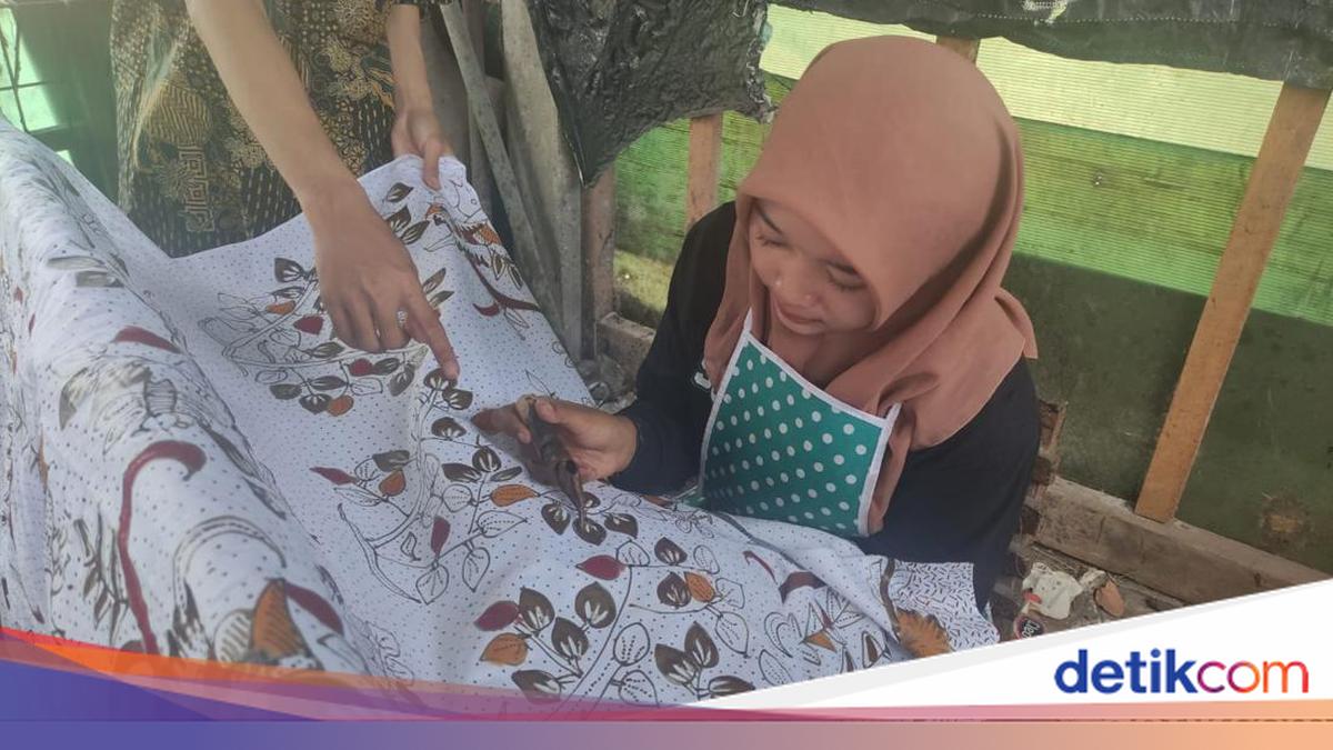 Batik Sidoarjo Dipasarkan hingga Luar Jawa, Motif Udang-Bandeng Paling Laku