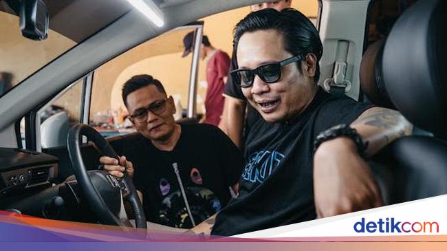 Gofar Hilman Modif Interior Honda Freed Spike, Begini Tampilannya