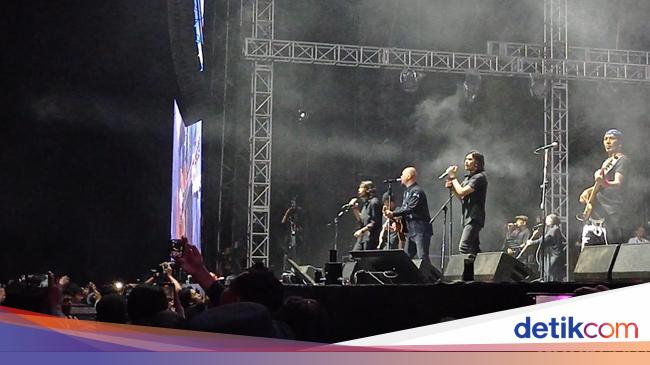 Kala Dewa 19, Tipe-X, hingga Rossa Menggebrak Tasikmalaya