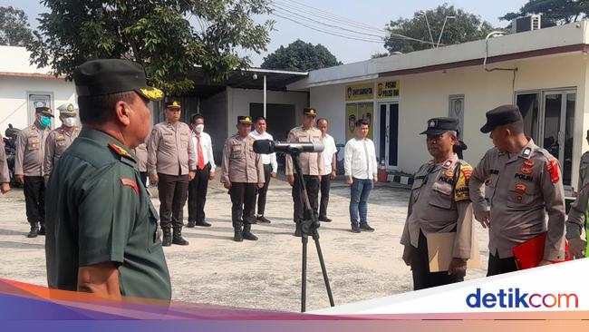 Soliditas TNI-Polri, Danramil Pimpin Apel Polisi di Polsek Pondok Aren