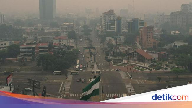 Asap Kebakaran Hutan Kepung Kota di Bolivia