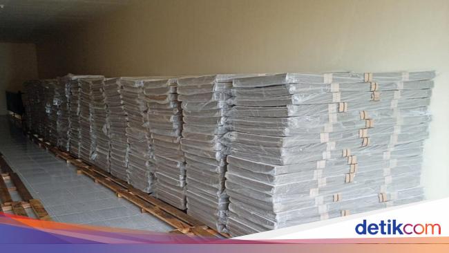 KPU Luwu Timur Terima 3.240 Bilik Suara Pemilu 2024, Akan Disebar ke ... KPU Luwu Timur Terima 3.240 Bilik Suara Pemilu 2024, Akan Disebar ke ...