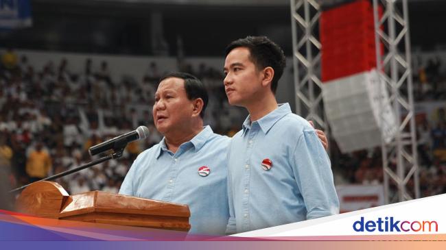 Prabowo Gibran Pakai Kemeja Biru Muda Begini Makna Warnanya