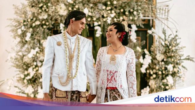 Love Story of Amanda Gonzales and Christian Rontini: The Footballers ...