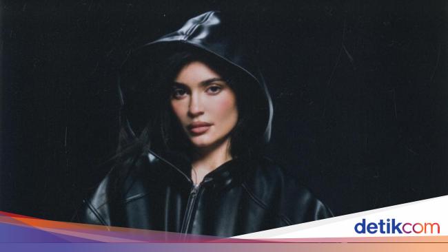 Belum Rilis, Lini Busana Kylie Jenner Dituduh Plagiat Karya Desainer Belum Rilis, Lini Busana Kylie Jenner Dituduh Plagiat Karya Desainer