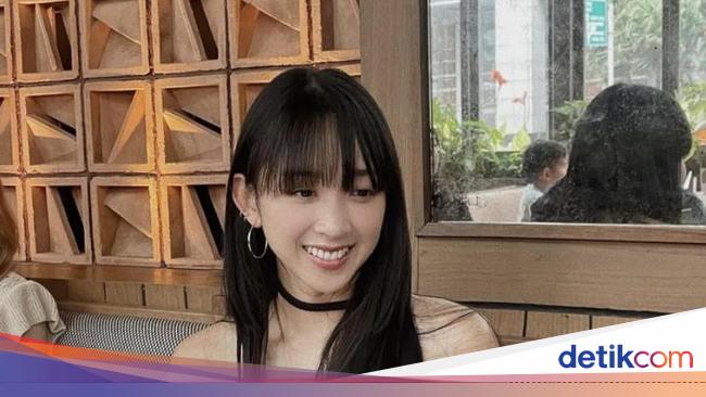 Dita Karang Ternyata Foodies, Bikin Kue hingga Asyik Kulineran