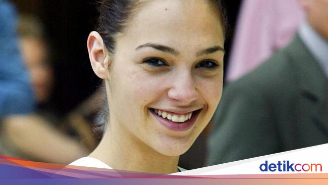 7 Potret Jadul Gal Gadot Ikut Kontes Kecantikan Miss Israel, Kini ...