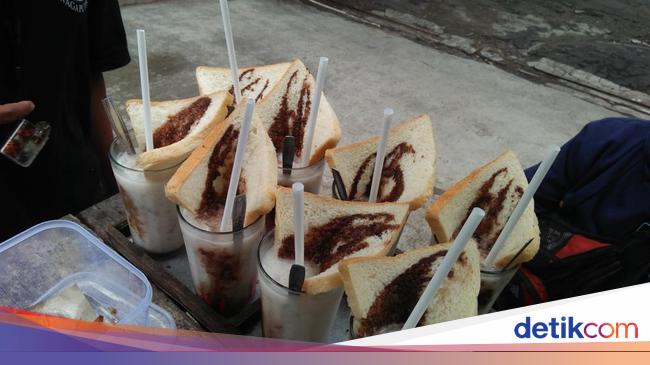 Mengenal Es Kapal Khas Solo: Asal-usul hingga Resepnya