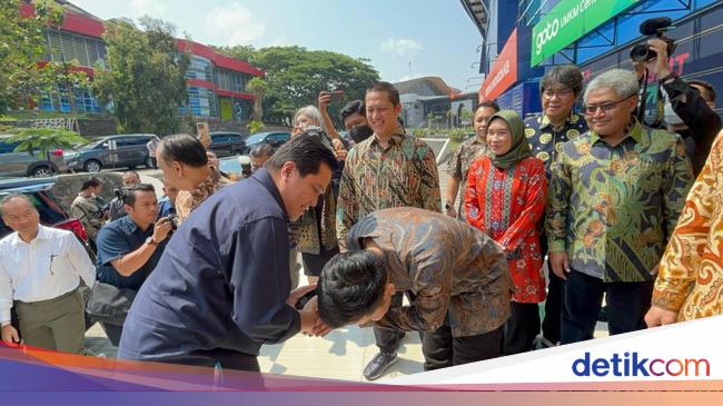 Untuk Pertama Kalinya Gibran Bertemu Erick Thohir Usai Jadi Cawapres ... Untuk Pertama Kalinya Gibran Bertemu Erick Thohir Usai Jadi Cawapres ...