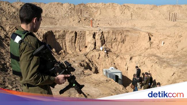 Detik-detik Tentara Israel Ledakkan Jalur Masuk Terowongan Hamas di Gaza Detik-detik Tentara Israel Ledakkan Jalur Masuk Terowongan Hamas di Gaza