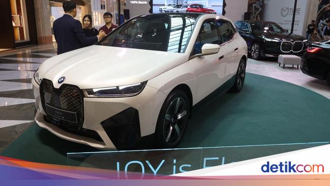 BMW Indonesia Pamer Teknologi Unggulan Mobil Listriknya