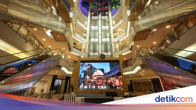Potret Renovasi The Plaza Semanggi