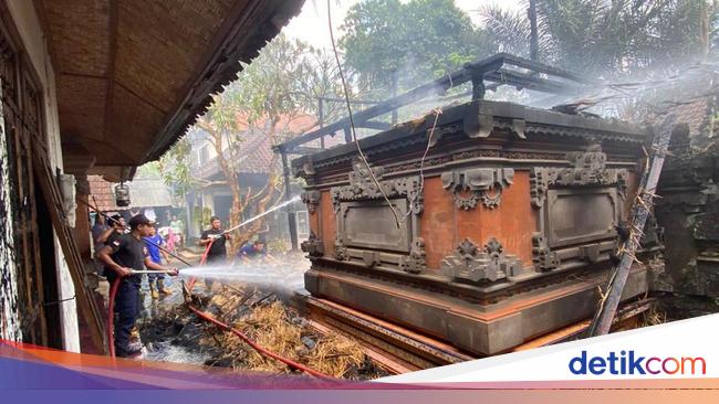 Bale Adat Terbakar di Ubud karena Percikan Api Dupa, Kerugian Rp 200 Juta