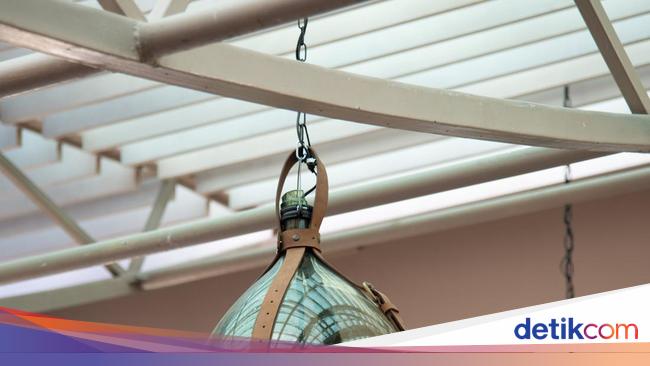 Perbandingan Atap Fiber dengan Polycarbonate Beserta Harganya