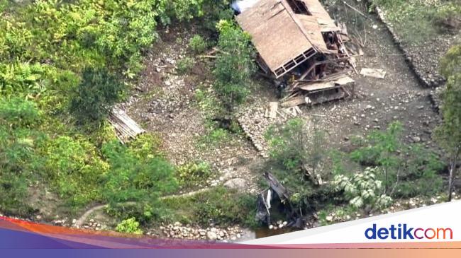 Aparat TNI-Polri Kuasai 2 Markas KKB Pimpinan Elkius Kobak di Yahukimo Aparat TNI-Polri Kuasai 2 Markas KKB Pimpinan Elkius Kobak di Yahukimo