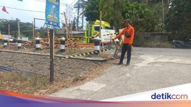 Jatuh ke Selokan Saat Bonceng Motor, Kakek 89 Tahun di Kulon Progo Tewas