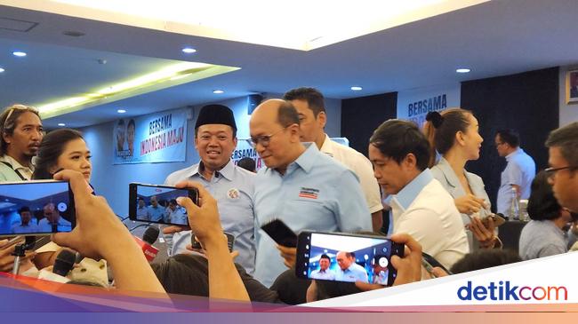Prabowo-Gibran Urutan ke-2 di Survei Charta, TKN Ogah Tanggapi Berlebihan Prabowo-Gibran Urutan ke-2 di Survei Charta, TKN Ogah Tanggapi Berlebihan