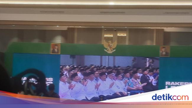 Bareng Muhadjir-Prabowo, Jokowi Hadiri Rakernas LDII di Jaktim