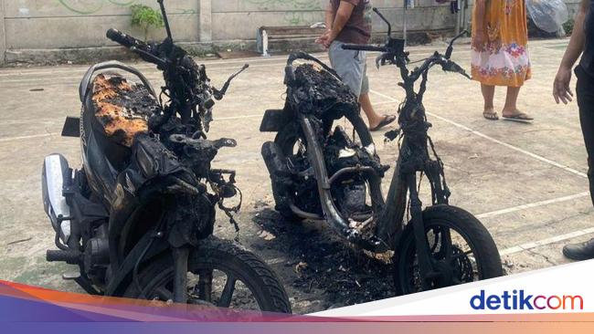 Tanda Tanya 4 Motor Mendadak Dibakar Orang Misterius di Kembangan