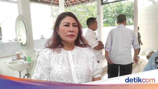 Aksinya Viral, Kades 'Sultan' di Majalengka Ngaku Dilamar Parpol