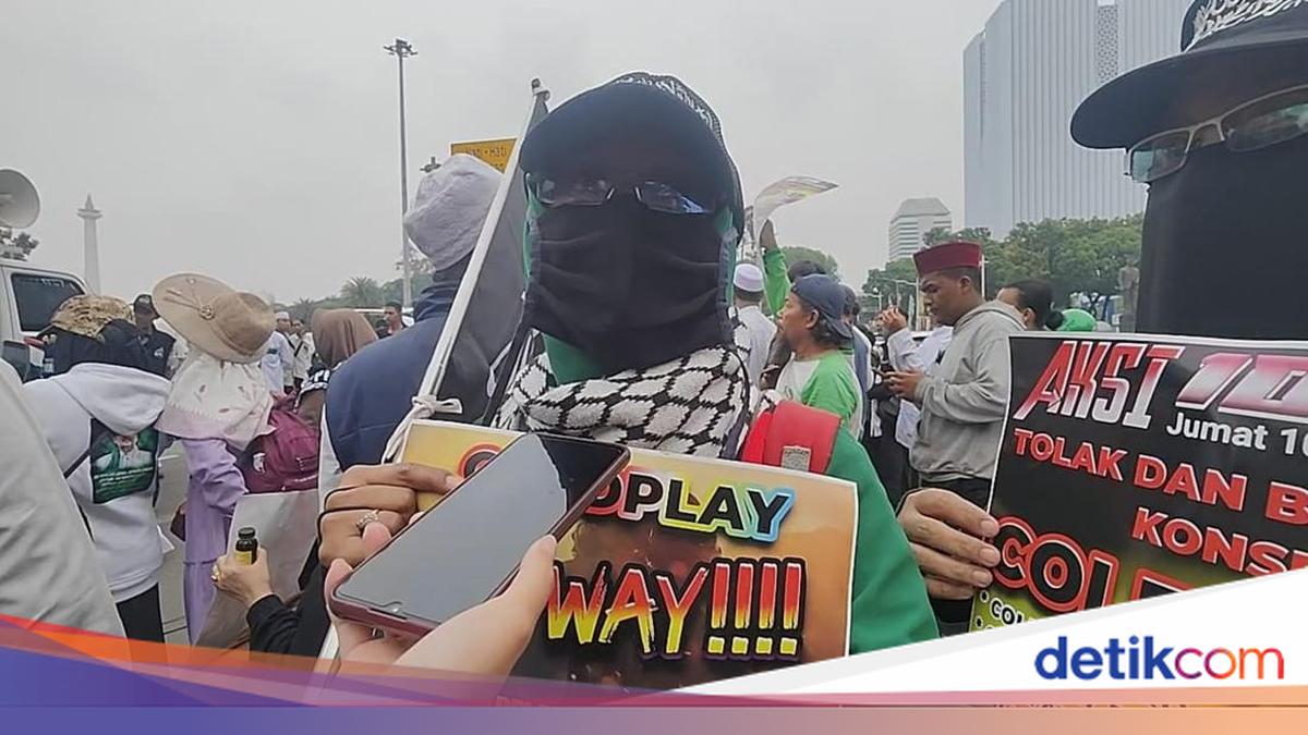 Suara Bu Umi Singgung LGBT dan Serukan Tolak Konser Coldplay
