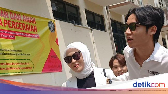 Okie Agustina Gugat Cerai Gunawan Dwi Cahyo Okie Agustina Gugat Cerai Gunawan Dwi Cahyo