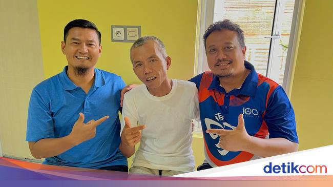 Enuh Nugraha Lulusan ITB Viral Menggelandang Kini Direhabilitasi
