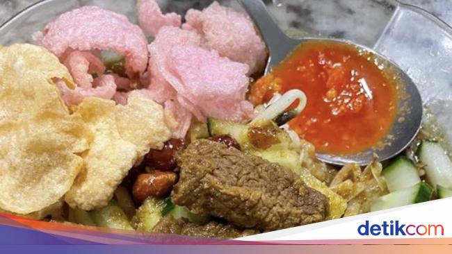 Uniknya Bubur Ase Khas Betawi dengan Semur Daging dan Asinan Sayur